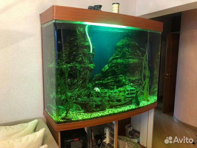 Аквариум с тумбой