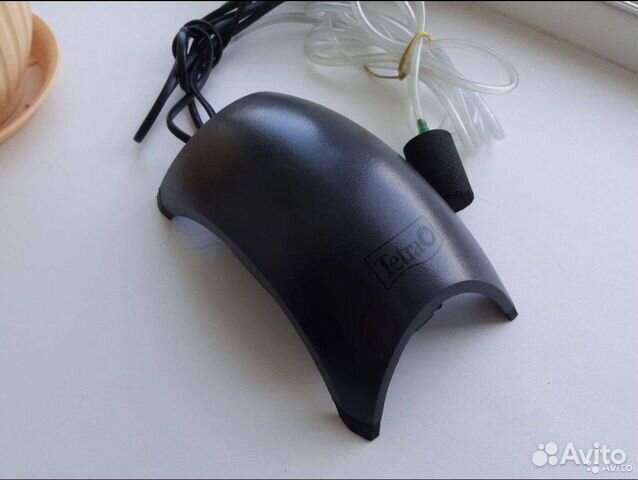 Tetra 400 Компрессор для аквариума очень мощный